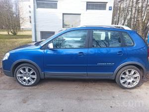Blue Volkswagen Polo 2007 in Riga, with an engine capacity of 1.60 L and mileage of 141 thousand km for 3650 €, photo 11 on AUTOMOTO.COM.LV