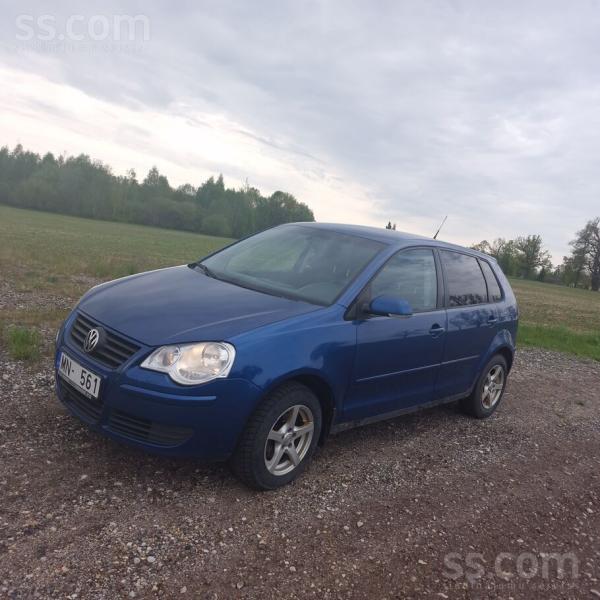 Blue Volkswagen Polo 2007 in Riga, with an engine capacity of 1.40 L and mileage of 396 thousand km for 1150 €, photo 7 on AUTOMOTO.COM.LV