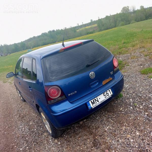 Blue Volkswagen Polo 2007 in Riga, with an engine capacity of 1.40 L and mileage of 396 thousand km for 1150 €, photo 8 on AUTOMOTO.COM.LV