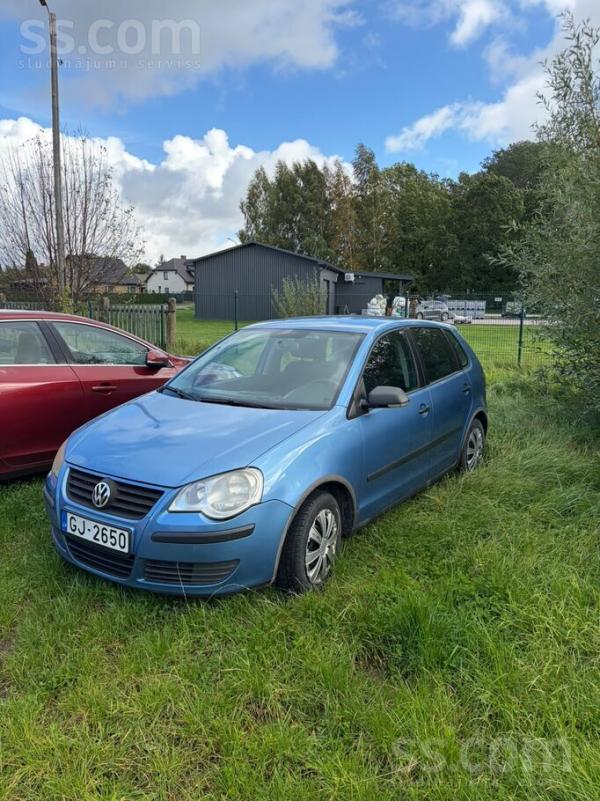 Volkswagen Polo 2007 Talsi vietnÄ Zils Volkswagen Polo 2007 Talsi, ar dzinÄja tilpumu 1.40 L un nobraukumu 308 tÅ«kst. km par 870 ā¬, foto 1 vietnÄ AUTOMOTO.COM.LV