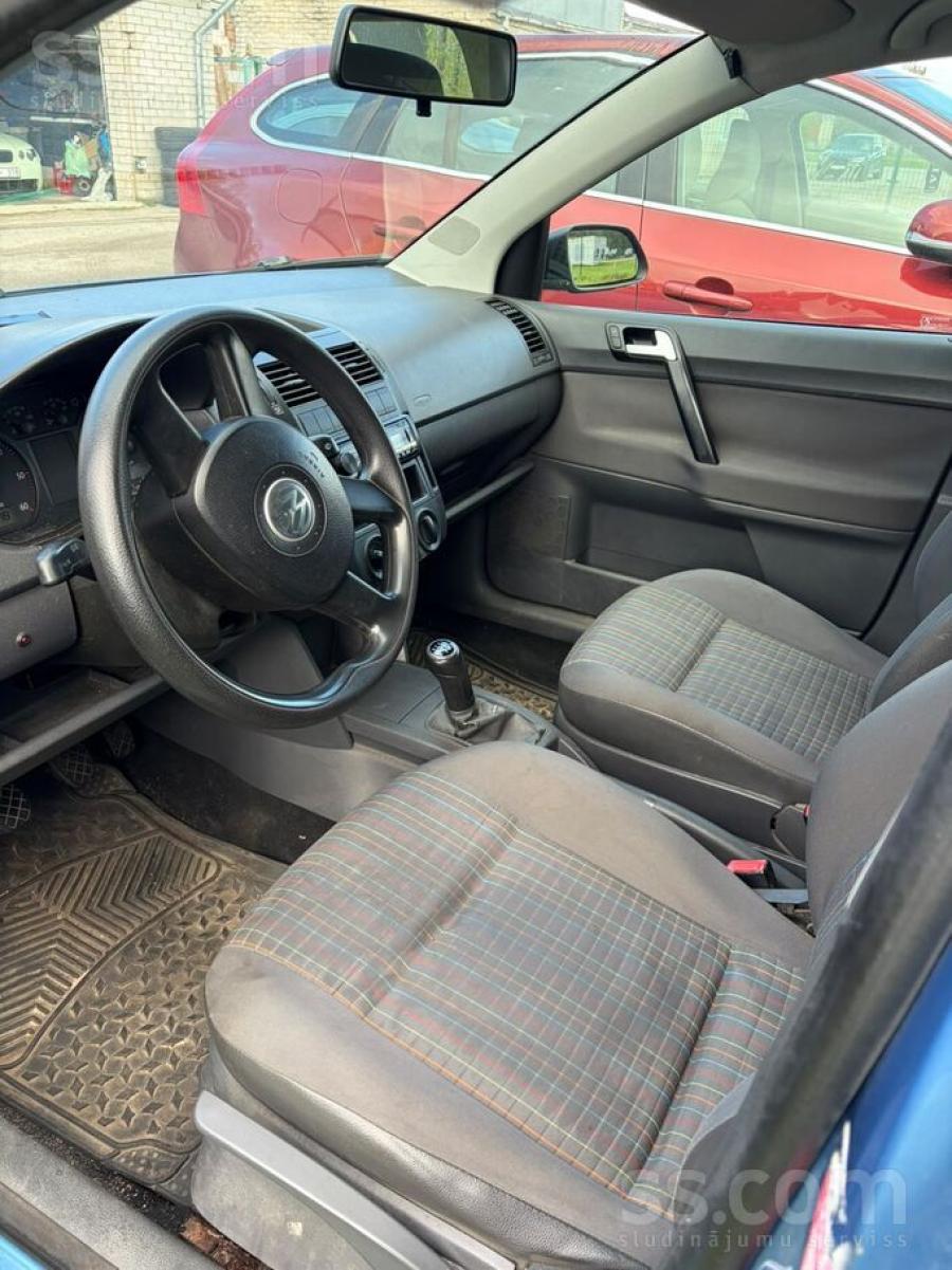 Zils Volkswagen Polo 2007 Talsi, ar dzinēja tilpumu 1.40 L un nobraukumu 308 tūkst. km par 870 €, foto 4 vietnē AUTOMOTO.COM.LV