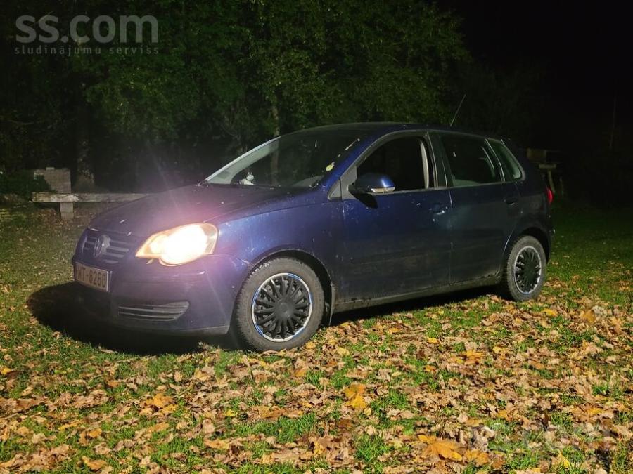 Blue Volkswagen Polo 2007 in Riga, with an engine capacity of 1.40 L and mileage of 361 thousand km for 1200 €, photo 1 on AUTOMOTO.COM.LV