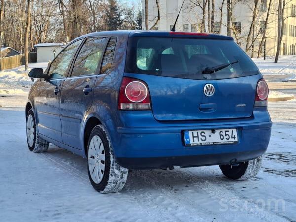 Zils Volkswagen Polo 2008 Rīga, ar dzinēja tilpumu 1.90 L un nobraukumu 250 tūkst. km par 2600 €, foto 3 vietnē AUTOMOTO.COM.LV