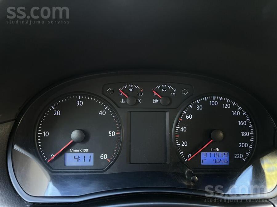 Zils Volkswagen Polo 2008 Valmiera, ar dzinēja tilpumu 1.40 L un nobraukumu 318 tūkst. km par 1250 €, foto 6 vietnē AUTOMOTO.COM.LV