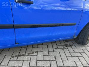 Zils Volkswagen Polo 2008 Valmiera, ar dzinēja tilpumu 1.40 L un nobraukumu 318 tūkst. km par 1250 €, foto 13 vietnē AUTOMOTO.COM.LV