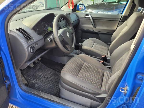 Zils Volkswagen Polo 2008 Daugavpils, ar dzinēja tilpumu 1.20 L un nobraukumu 216 tūkst. km par 590 €, foto 9 vietnē AUTOMOTO.COM.LV