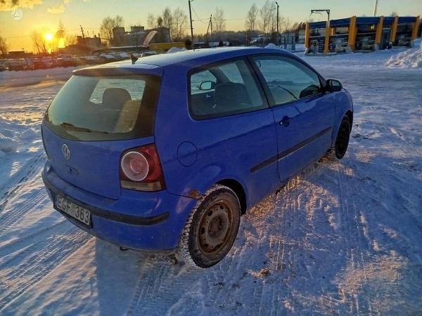 Zils Volkswagen Polo 2009 Panevēža, ar dzinēja tilpumu 1.20 L un nobraukumu 209 tūkst. km par 1300 €, foto 3 vietnē AUTOMOTO.COM.LV
