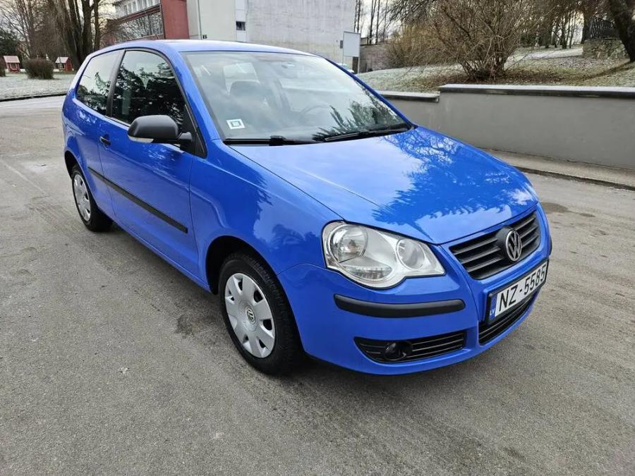 Zils Volkswagen Polo 2009 Jēkabpils, ar dzinēja tilpumu 1.40 L un nobraukumu 0 tūkst. km par 2790 €, foto 4 vietnē AUTOMOTO.COM.LV