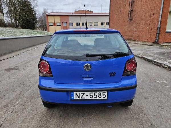 Zils Volkswagen Polo 2009 Jēkabpils, ar dzinēja tilpumu 1.40 L un nobraukumu 0 tūkst. km par 2790 €, foto 8 vietnē AUTOMOTO.COM.LV