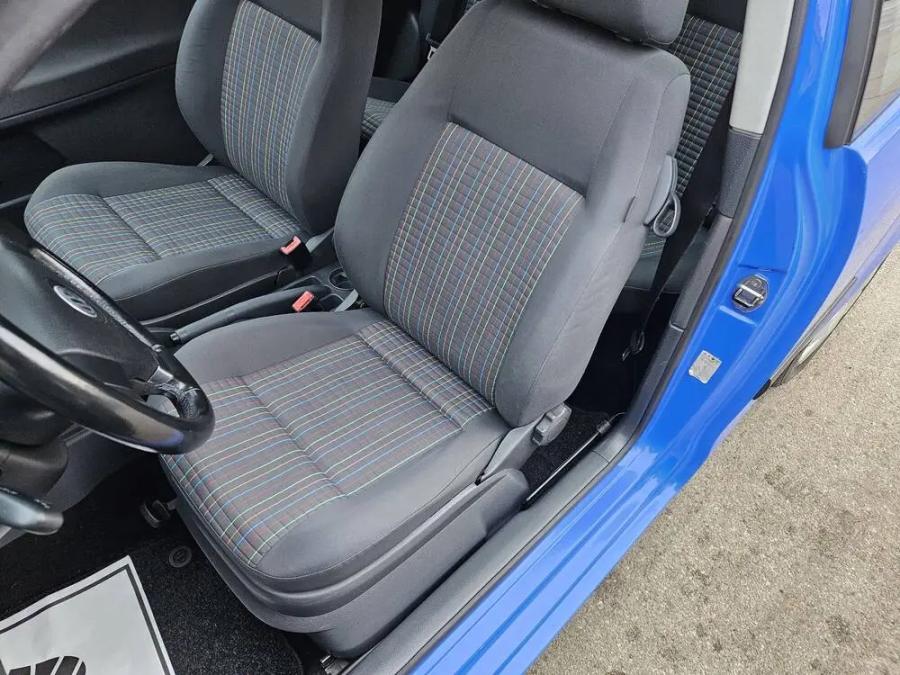 Zils Volkswagen Polo 2009 Jēkabpils, ar dzinēja tilpumu 1.40 L un nobraukumu 0 tūkst. km par 2790 €, foto 15 vietnē AUTOMOTO.COM.LV