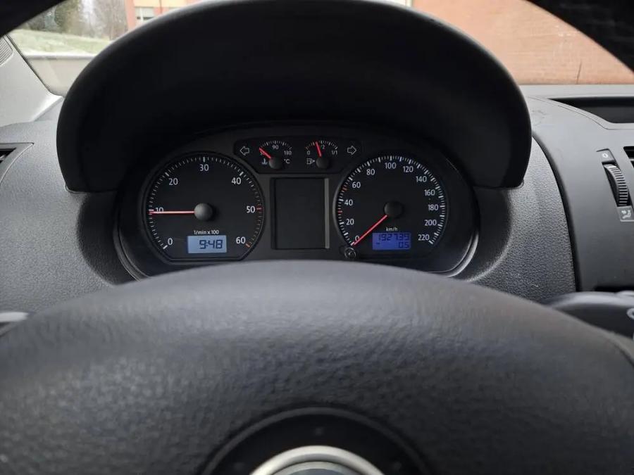 Zils Volkswagen Polo 2009 Jēkabpils, ar dzinēja tilpumu 1.40 L un nobraukumu 0 tūkst. km par 2790 €, foto 30 vietnē AUTOMOTO.COM.LV