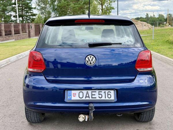 Zils Volkswagen Polo 2009 Viļņa, ar dzinēja tilpumu 1.20 L un nobraukumu 205 tūkst. km par 2350 €, foto 5 vietnē AUTOMOTO.COM.LV