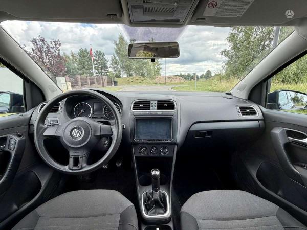 Zils Volkswagen Polo 2009 Viļņa, ar dzinēja tilpumu 1.20 L un nobraukumu 205 tūkst. km par 2350 €, foto 10 vietnē AUTOMOTO.COM.LV