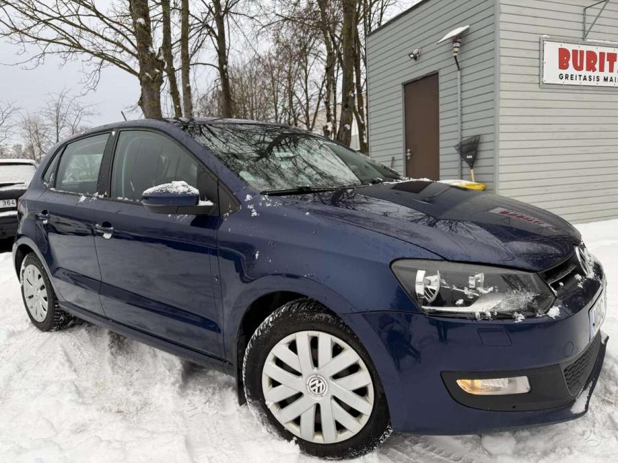 Blue Volkswagen Polo 2010 in Kaunas, with an engine capacity of 1.60 L and mileage of 269 thousand km for 4550 €, photo 18 on AUTOMOTO.COM.LV