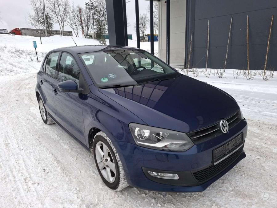 Blue Volkswagen Polo 2010 in Vilnius, with an engine capacity of 1.60 L and mileage of 231 thousand km for 5450 €, photo 6 on AUTOMOTO.COM.LV
