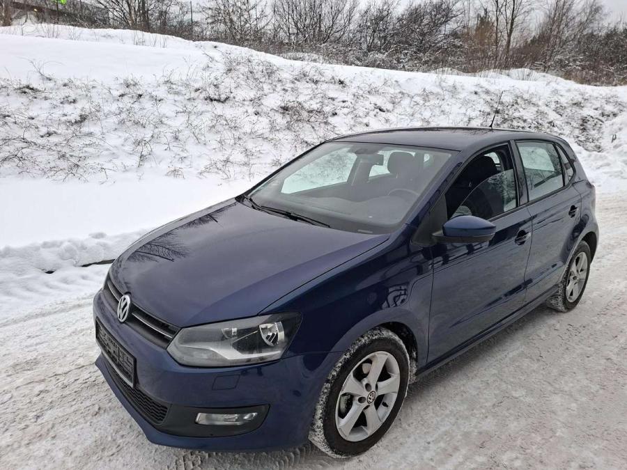 Blue Volkswagen Polo 2010 in Vilnius, with an engine capacity of 1.60 L and mileage of 231 thousand km for 5450 €, photo 7 on AUTOMOTO.COM.LV