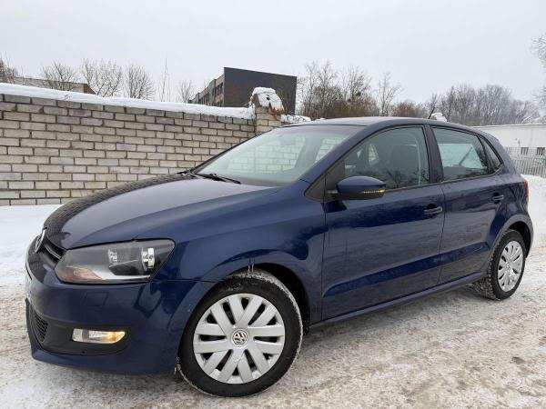 Zils Volkswagen Polo 2010 Kauņa, ar dzinēja tilpumu 1.60 L un nobraukumu 286 tūkst. km par 4450 €, foto 1 vietnē AUTOMOTO.COM.LV