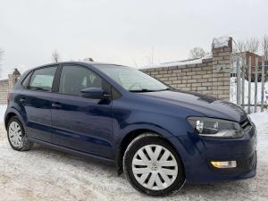 Zils Volkswagen Polo 2010 Kauņa, ar dzinēja tilpumu 1.60 L un nobraukumu 286 tūkst. km par 4450 €, foto 2 vietnē AUTOMOTO.COM.LV
