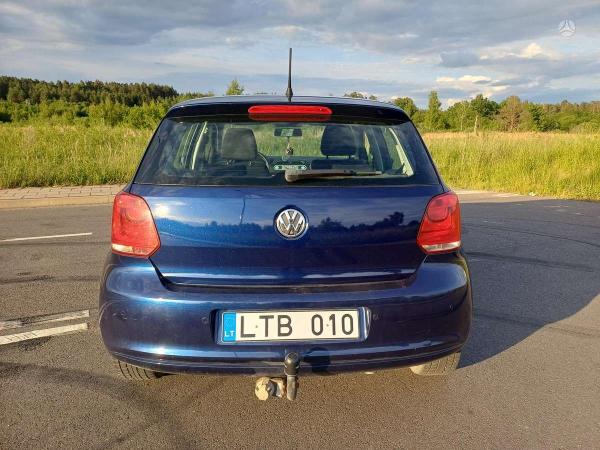 Blue Volkswagen Polo 2010 in Vilnius, with an engine capacity of 1.20 L and mileage of 204 thousand km for 2700 €, photo 5 on AUTOMOTO.COM.LV