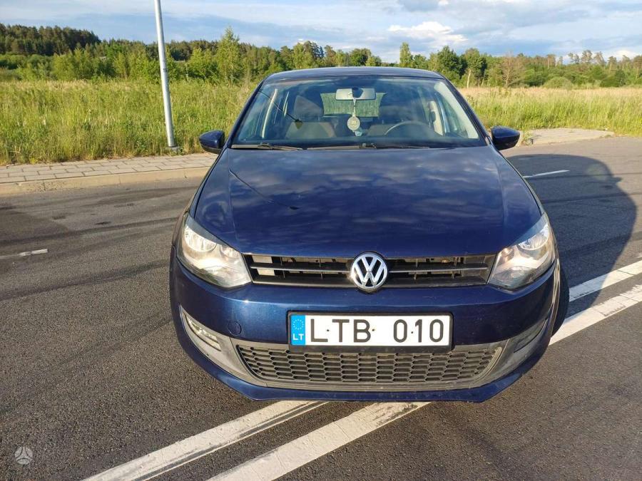 Zils Volkswagen Polo 2010 Viļņa, ar dzinēja tilpumu 1.20 L un nobraukumu 204 tūkst. km par 2700 €, foto 8 vietnē AUTOMOTO.COM.LV