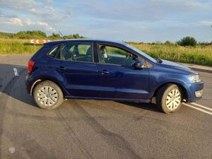 Zils Volkswagen Polo 2010 Viļņa, ar dzinēja tilpumu 1.20 L un nobraukumu 204 tūkst. km par 2700 €, foto 9 vietnē AUTOMOTO.COM.LV
