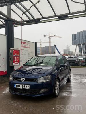 Blue Volkswagen Polo 2010 in Riga, with an engine capacity of 1.60 L and mileage of 199 thousand km for 4650 €, photo  on AUTOMOTO.COM.LV