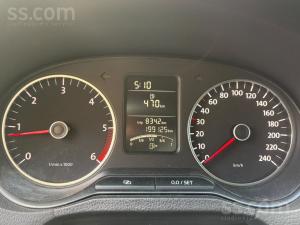 Zils Volkswagen Polo 2010 Rīga, ar dzinēja tilpumu 1.60 L un nobraukumu 199 tūkst. km par 4650 €, foto 9 vietnē AUTOMOTO.COM.LV