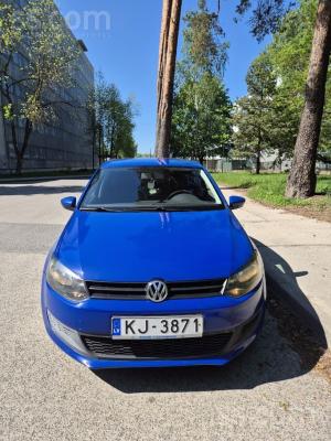 Zils Volkswagen Polo 2010 Rīga, ar dzinēja tilpumu 1.60 L un nobraukumu 234 tūkst. km par 2500 €, foto 5 vietnē AUTOMOTO.COM.LV