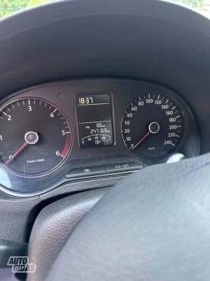 Zils Volkswagen Polo 2010 Marijampole, ar dzinēja tilpumu 1.20 L un nobraukumu 247 tūkst. km par 2790 €, foto 6 vietnē AUTOMOTO.COM.LV