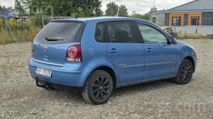 Blue Volkswagen Polo 2010 in Riga, with an engine capacity of 1.40 L and mileage of 272 thousand km for 2050 €, photo 4 on AUTOMOTO.COM.LV