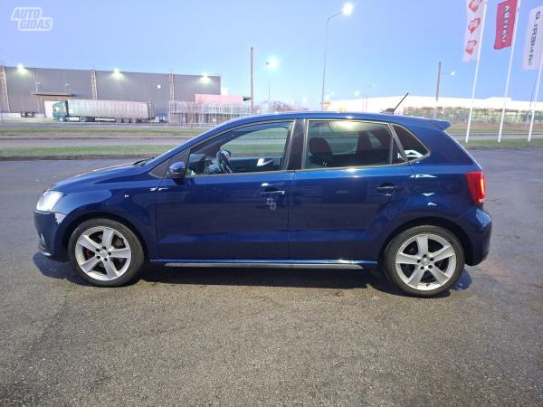 Blue Volkswagen Polo 2011 in Panevezys, with an engine capacity of 1.40 L and mileage of 286 thousand km for 6500 €, photo 6 on AUTOMOTO.COM.LV