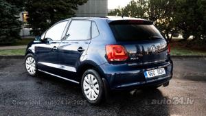 Zils Volkswagen Polo 2011 Tallina, ar dzinēja tilpumu 1.40 L un nobraukumu 127 tūkst. km par 5290 €, foto 6 vietnē AUTOMOTO.COM.LV