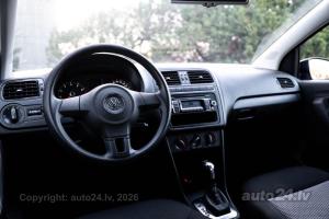 Zils Volkswagen Polo 2011 Tallina, ar dzinēja tilpumu 1.40 L un nobraukumu 127 tūkst. km par 5290 €, foto 11 vietnē AUTOMOTO.COM.LV