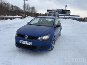 Zils Volkswagen Polo 2011 Rīga, ar dzinēja tilpumu 1.20 L un nobraukumu 251 tūkst. km par 3400 €, foto  vietnē AUTOMOTO.COM.LV