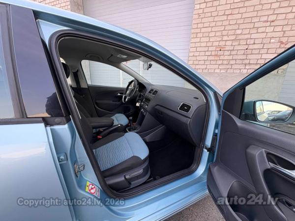 Zils Volkswagen Polo 2011 Paide, ar dzinēja tilpumu 1.20 L un nobraukumu 189 tūkst. km par 4799 €, foto 11 vietnē AUTOMOTO.COM.LV