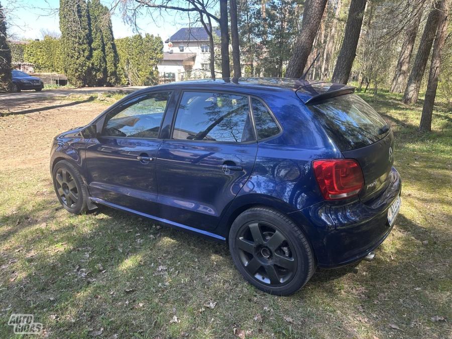 Zils Volkswagen Polo 2011 Kauņa, ar dzinēja tilpumu 1.60 L un nobraukumu 289 tūkst. km par 3200 €, foto 5 vietnē AUTOMOTO.COM.LV
