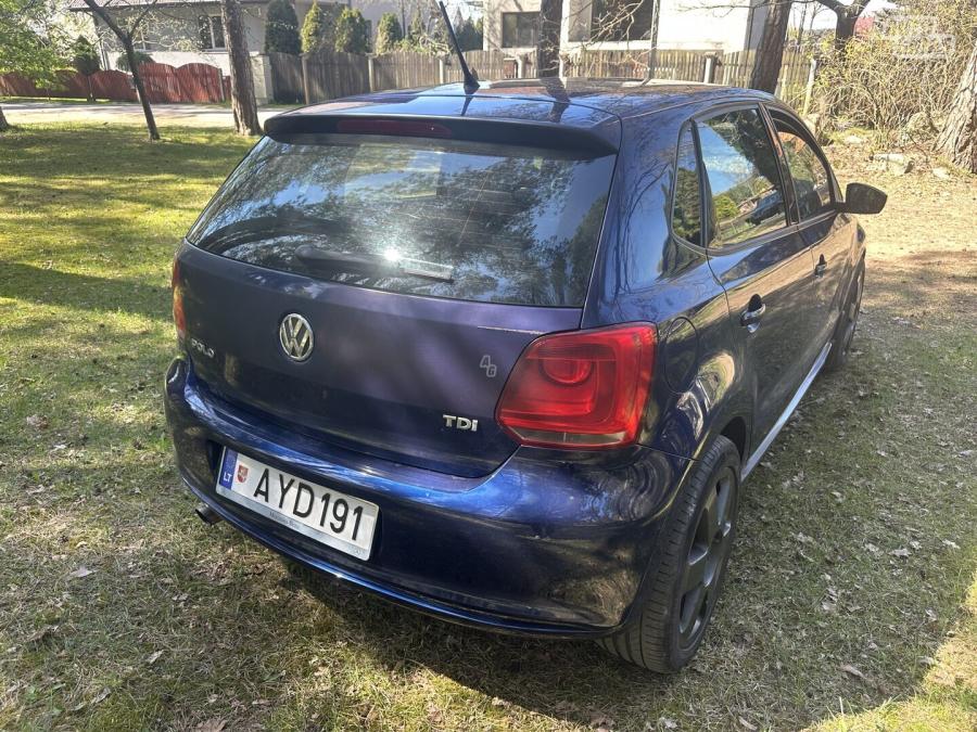 Zils Volkswagen Polo 2011 Kauņa, ar dzinēja tilpumu 1.60 L un nobraukumu 289 tūkst. km par 3200 €, foto 7 vietnē AUTOMOTO.COM.LV