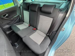 Blue Volkswagen Polo 2011 in Paide, with an engine capacity of 1.20 L and mileage of 204 thousand km for 4990 €, photo 15 on AUTOMOTO.COM.LV