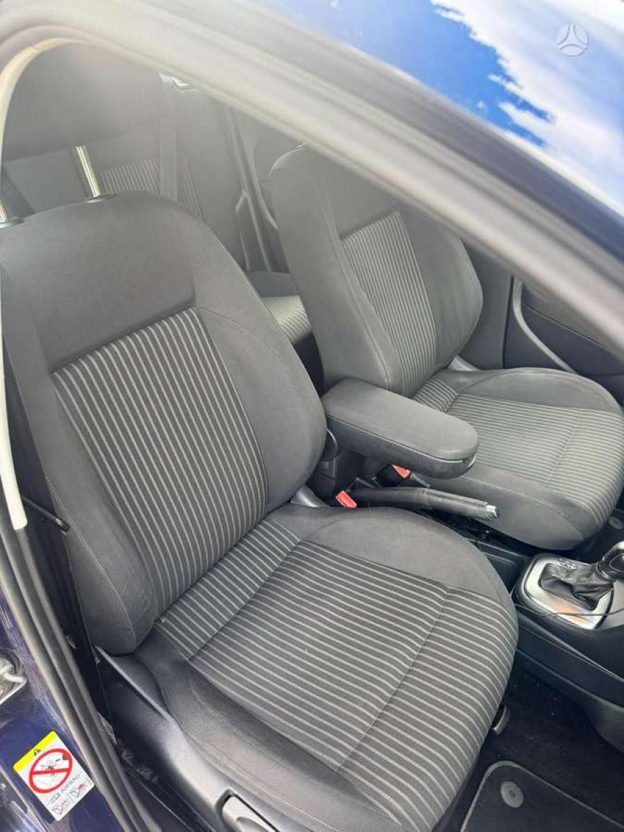 Zils Volkswagen Polo 2011 Tauragė, ar dzinēja tilpumu 1.20 L un nobraukumu 199 tūkst. km par 4700 €, foto 11 vietnē AUTOMOTO.COM.LV