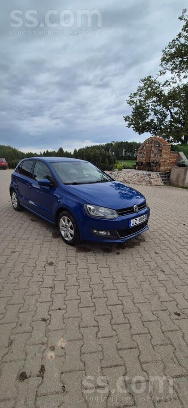 Zils Volkswagen Polo 2011 Dobele, ar dzinēja tilpumu 1.60 L un nobraukumu 310 tūkst. km par 3290 €, foto 1 vietnē AUTOMOTO.COM.LV