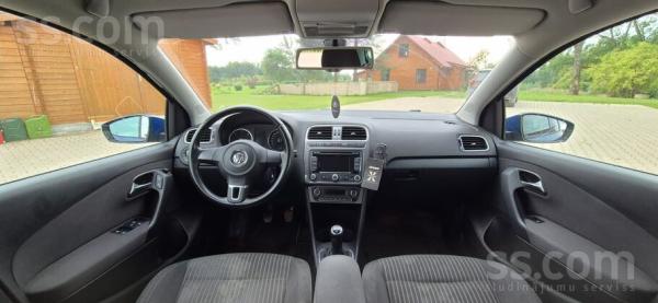 Zils Volkswagen Polo 2011 Dobele, ar dzinēja tilpumu 1.60 L un nobraukumu 310 tūkst. km par 3290 €, foto 7 vietnē AUTOMOTO.COM.LV