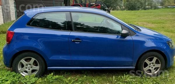 Zils Volkswagen Polo 2011 Rīga, ar dzinēja tilpumu 1.20 L un nobraukumu 256 tūkst. km par 3300 €, foto 5 vietnē AUTOMOTO.COM.LV
