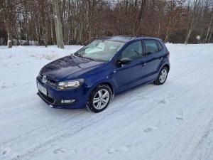 Zils Volkswagen Polo 2012 Kelmė, ar dzinēja tilpumu 1.20 L un nobraukumu 121 tūkst. km par 4550 €, foto 2 vietnē AUTOMOTO.COM.LV