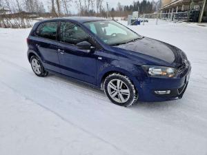 Zils Volkswagen Polo 2012 Kelmė, ar dzinēja tilpumu 1.20 L un nobraukumu 121 tūkst. km par 4550 €, foto 4 vietnē AUTOMOTO.COM.LV