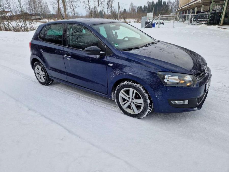 Zils Volkswagen Polo 2012 Kelmė, ar dzinēja tilpumu 1.20 L un nobraukumu 121 tūkst. km par 4550 €, foto 4 vietnē AUTOMOTO.COM.LV