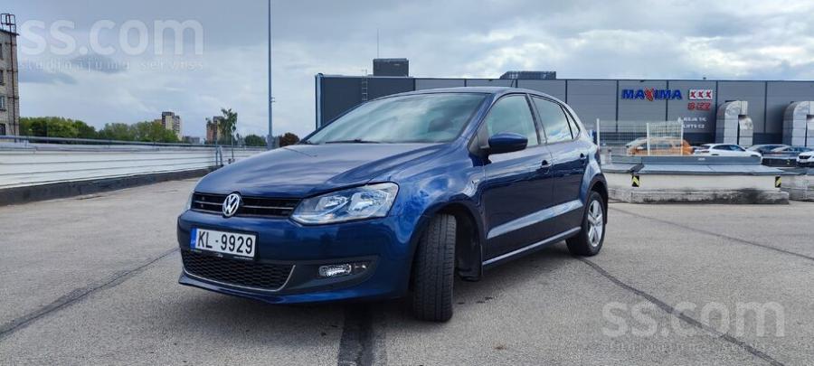Blue Volkswagen Polo 2014 in Riga, with an engine capacity of 1.20 L and mileage of 294 thousand km for 4100 €, photo 3 on AUTOMOTO.COM.LV
