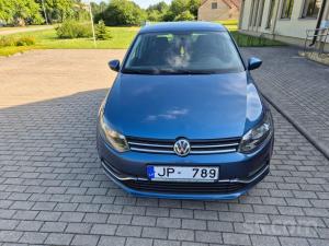 Zils Volkswagen Polo 2014 Liepāja, ar dzinēja tilpumu 1.40 L un nobraukumu 198 tūkst. km par 3800 €, foto  vietnē AUTOMOTO.COM.LV