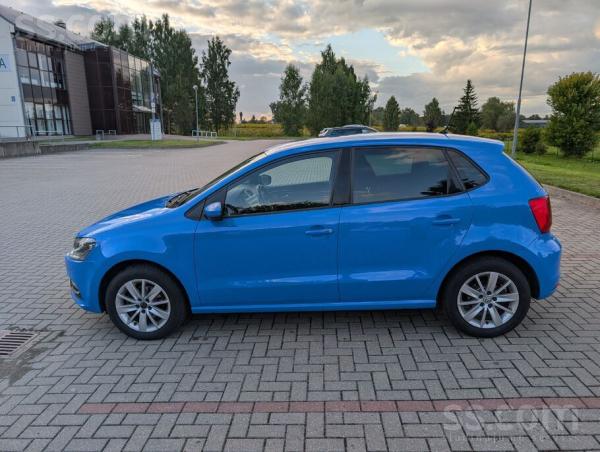 Blue Volkswagen Polo 2014 in Valmiera, with an engine capacity of 1.20 L and mileage of 113 thousand km for 3500 €, photo 1 on AUTOMOTO.COM.LV