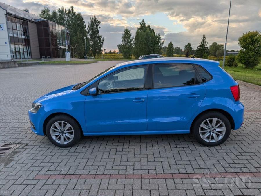 Blue Volkswagen Polo 2014 in Valmiera, with an engine capacity of 1.20 L and mileage of 113 thousand km for 3500 €, photo 1 on AUTOMOTO.COM.LV