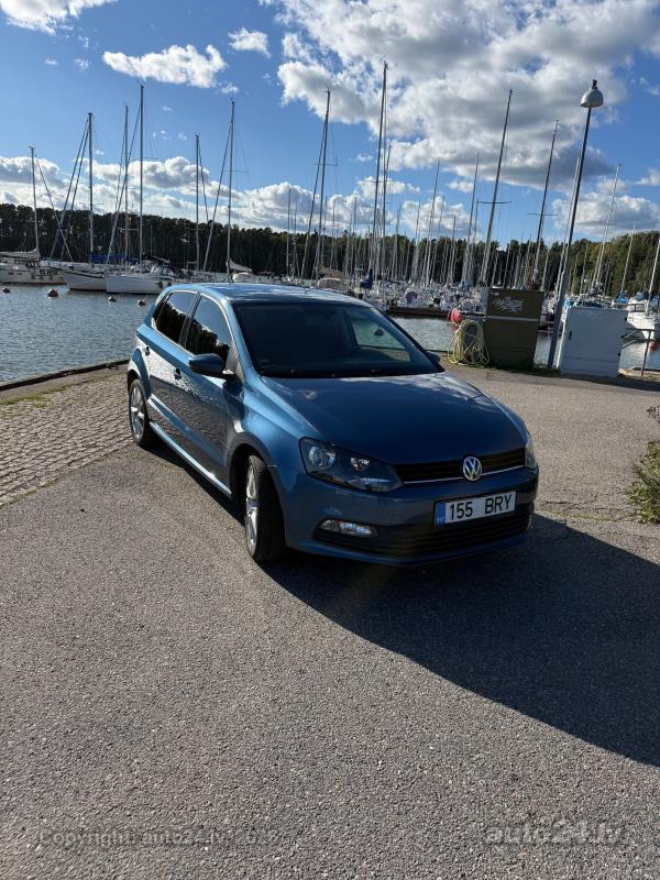 Volkswagen Polo 2016 in Tallinn on AUTOMOTO.COM.LV Blue Volkswagen Polo 2016 in Tallinn, with an engine capacity of 1.40 L and mileage of 187 thousand km for 6290 €, photo 3 on AUTOMOTO.COM.LV